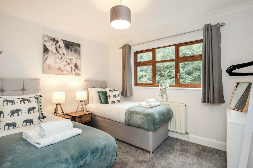 Otel Maidenhead Pet Friendly 4 Bed House, Berkshire County, foto