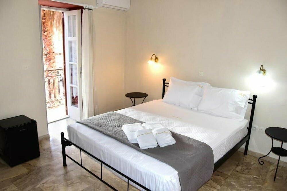 Otel Aeginitikon Arhontikon, Dünya, foto