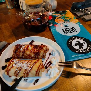 Cafe&bar Kuhnya (naberezhnaya imeni General-leytenanta M.M. Rudchenko No:1, Engels), kafe  Engels'ten