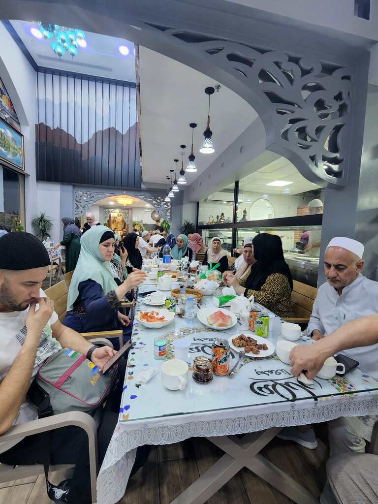 Restoran Atlas Ughur & Uzbek Restaurant, Mekke, foto