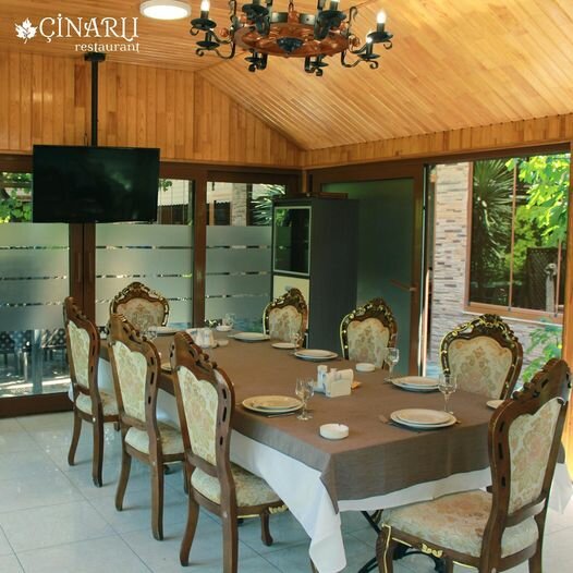 Restoran Çinarlı Restoran, Bakü, foto