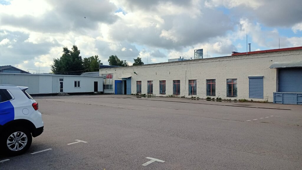 Otomobil yedek parçaları Avtoindustriya, Saint‑Petersburg, foto