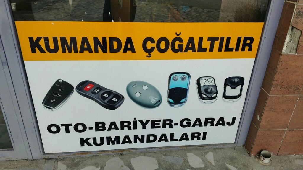 Araba anahtarları Özgür Anahtar, Ankara, foto
