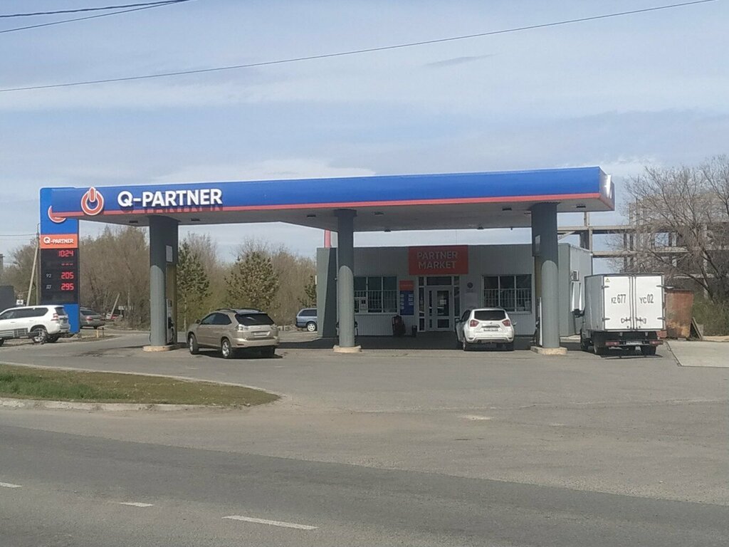 Benzin istasyonu Q-Partner, Öskemen (Ust‑Kamenogorsk), foto