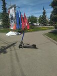 Scooter rental (gorodskoy okrug Kostroma, Tsentralny rayon, Oktyabrskaya ploshchad), scooter kiralama  Kostroma'dan