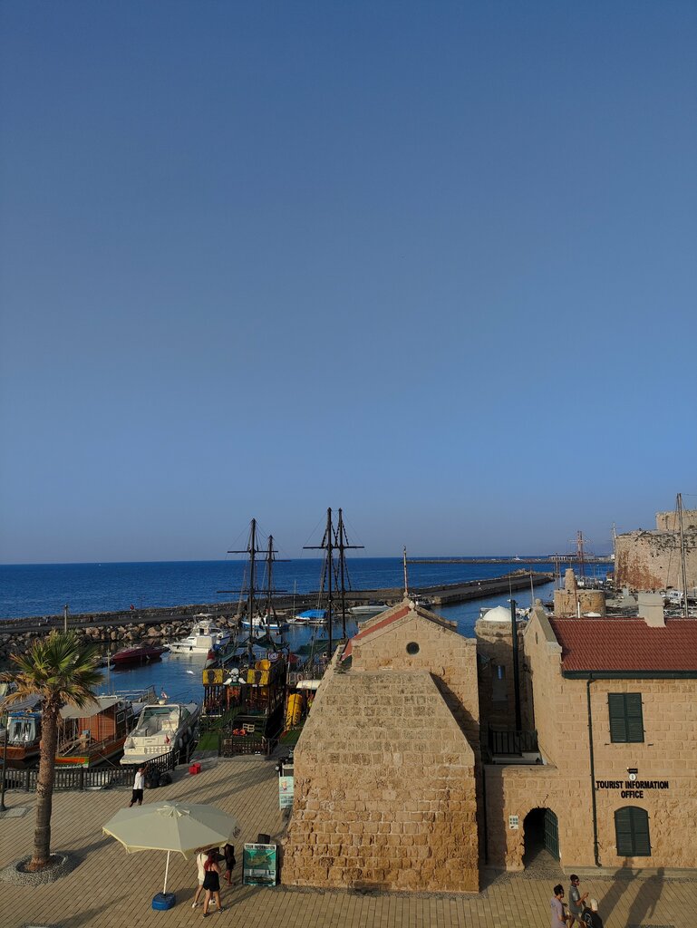 Kafe 6 Brothers Cafe Bar, Girne, foto