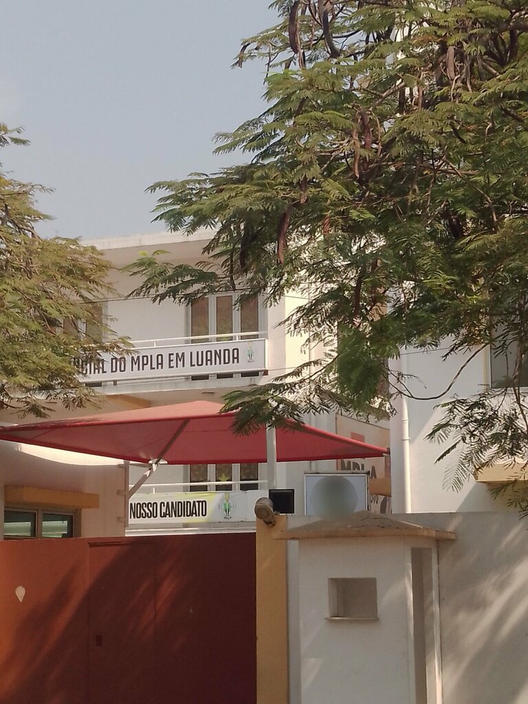Sivil toplum kuruluşları Comité do Mpla, Loanda, foto