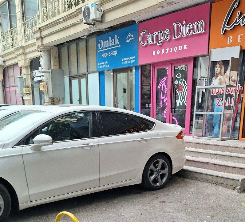 Giyim mağazası Carpe Diem, Bakü, foto