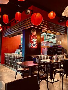 Pho Tom (Bazhenova Street No:4/2), kafe  Jukovski'den
