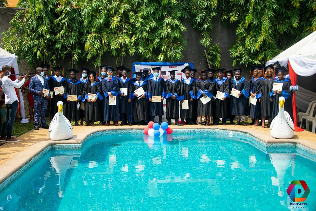 Üniversiteler Valoris International University, Abican, foto
