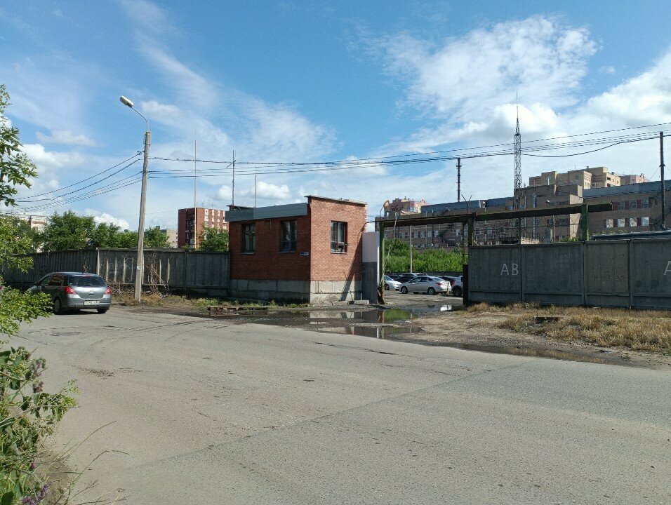 Geçiş noktaları, güvenlik kontrol alanı Охрана автостоянки, Omsk, foto