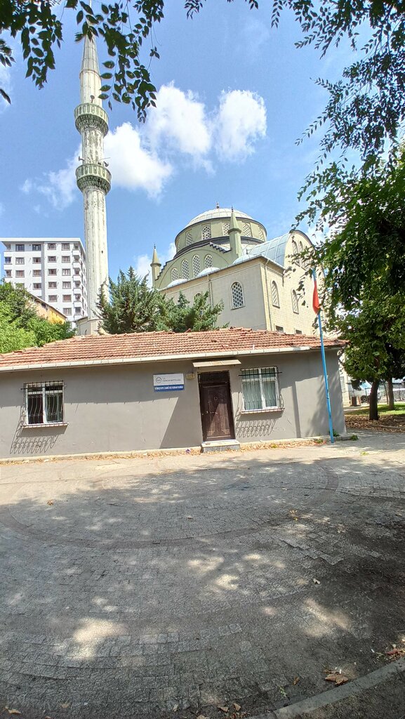 Cami Güneştepe Cami, İstanbul, foto