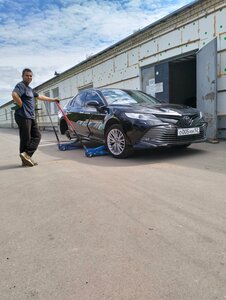 Tire service (Komsomolskaya Street No:61), otomobil servisi  Çkalovsk'tan