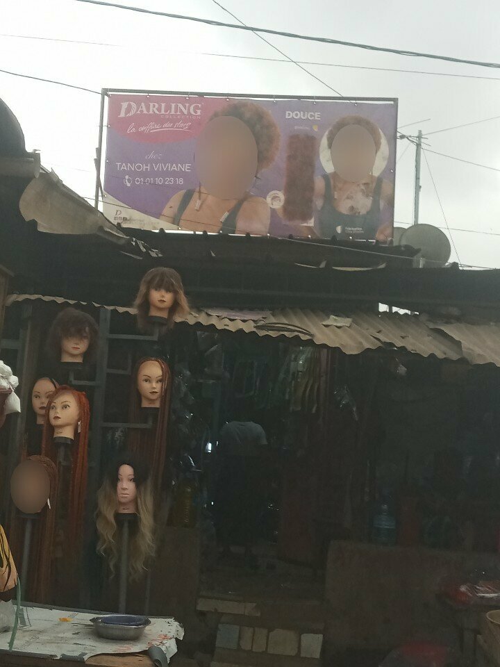 Peruk, kaynak, çıtçıtlı kaynak saç üreticileri Darling Collection Adou Odjué Denis, Abican, foto