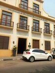 Instituto de Formação Bancária de Luanda (Luanda, Largo Tristão da Cunha), eğitim merkezleri  Loanda'dan
