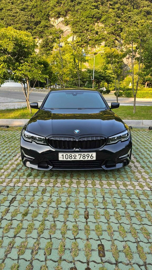 Otomobil açık artırması Auto team, Nahodka, foto