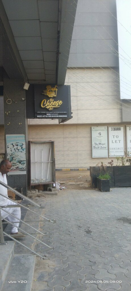 Fast food The cheeze Art, Islamabad, foto