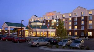 Hilton Garden Inn Naperville/Warrenville (United States, Warrenville, 28351 Dodge Drive), otel  Naperville'den