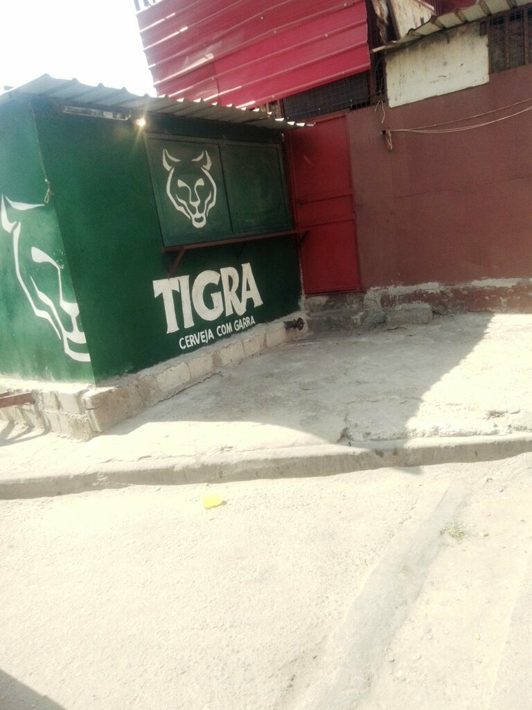 Bira dükkanı Tigra, Loanda, foto