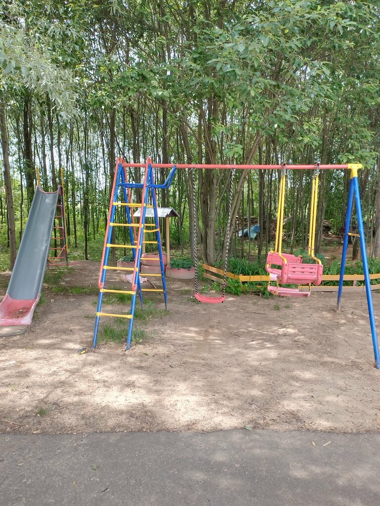 Oyun alanı Playground, Moskova ve Moskovskaya oblastı, foto
