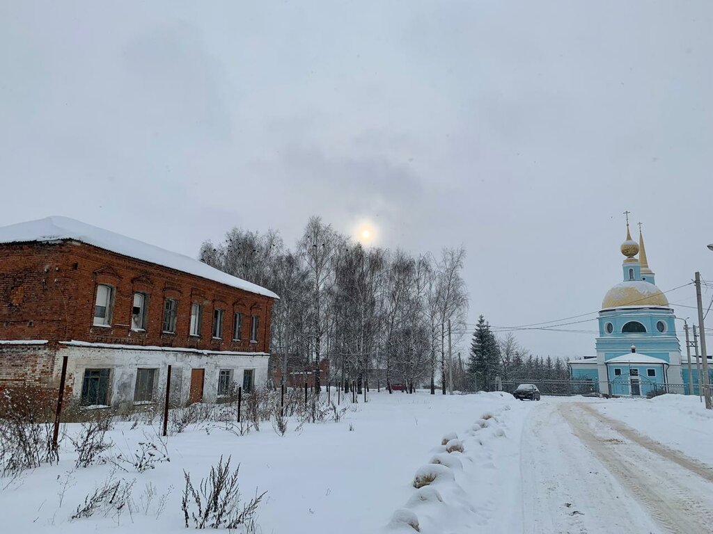 Giriş işareti Совхоз Неделинский, Kalujskaya oblastı, foto