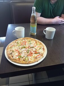 Frorencia (ploshchad 50 let Oktyabrya No:17), pizzacılar  Balabanovo'dan
