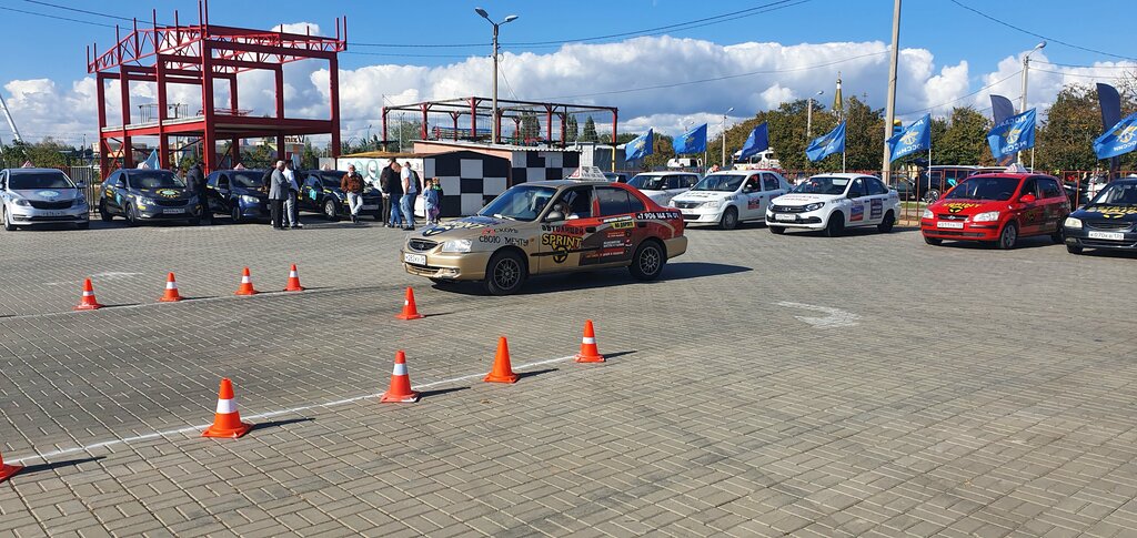 Sürücü kursları Sprint, Volgograd, foto