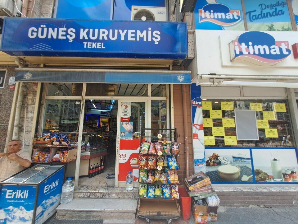 Market Güneş Kuruyemiş, İstanbul, foto