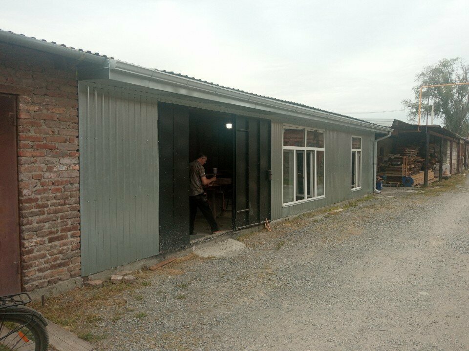 Kerestecilik Столярный цех, Vladikavkaz, foto