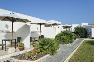 Domaine De Licetto Villa (Provence-Alpes-Côte d'Azur, Var, Arrondissement de Toulon, Bormes-les-Mimosas, Route du Phare), otel