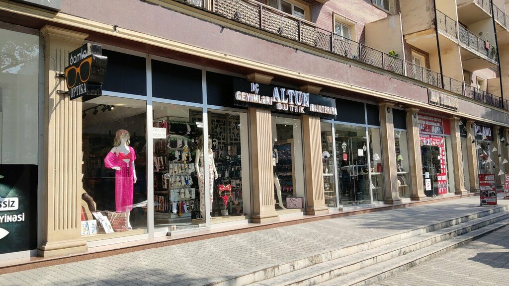 Mini-market Altun, Gence, foto