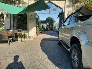 Daut (Bishkek, Osmonkul Street), kafe  Bişkek'ten