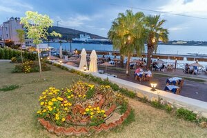 Seyir Et Restaurant (16 Eylül Mah., 3014. Sok., No:35, Çeşme, İzmir), kafe  Çeşme'den