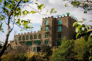 Nairi Hotel (Myasnikyan Street No:7/1, Jermuk), otel  Cermuk'tan