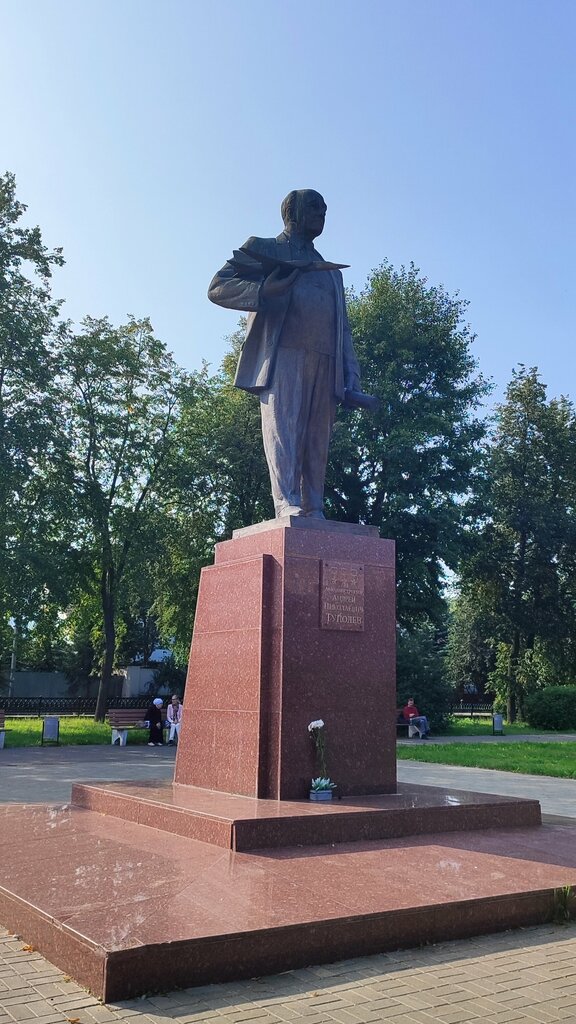 Anıt, heykel А.Н. Туполев, Kazan, foto