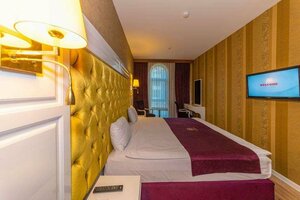 Harmony Hotel Merter (İstanbul, Güngören, Mehmet Nesih Özmen Mah., Kasım Sok., 5), otel  İstanbul'dan