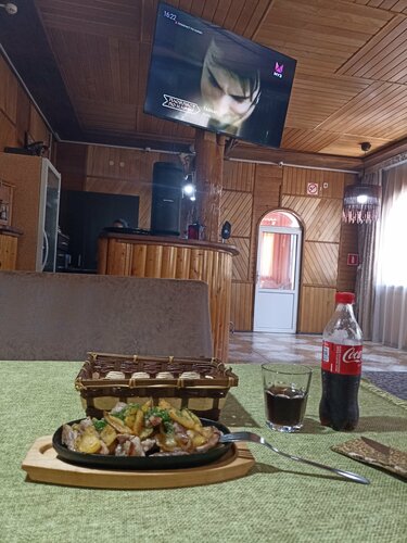 Kafe Кавказ, Krasnodarski krayı, foto