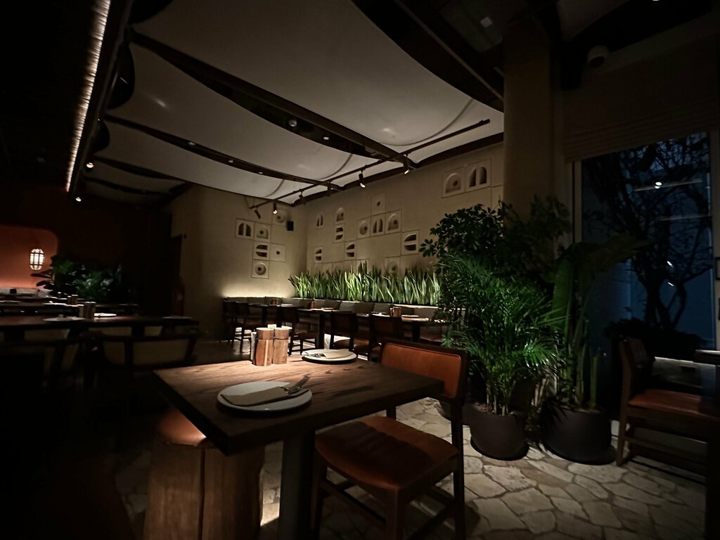 Kafe R&b Grillhouse, Abu Dabi, foto