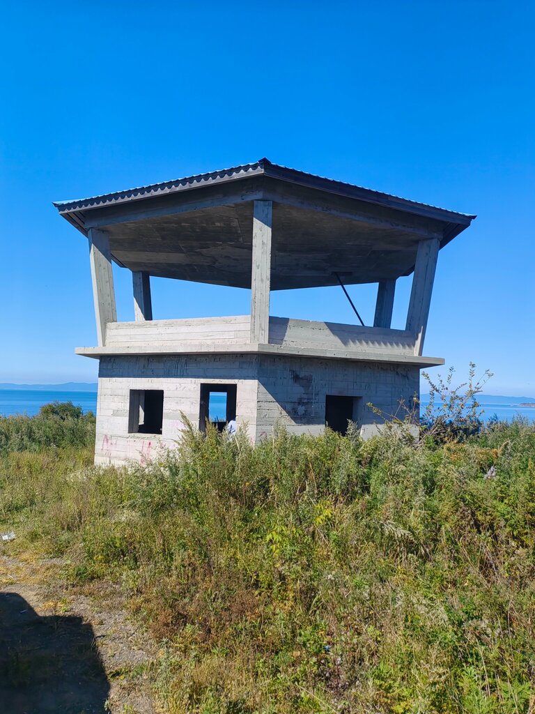 Dağ zirvesi Мыс Охотничий, Primoriye, foto