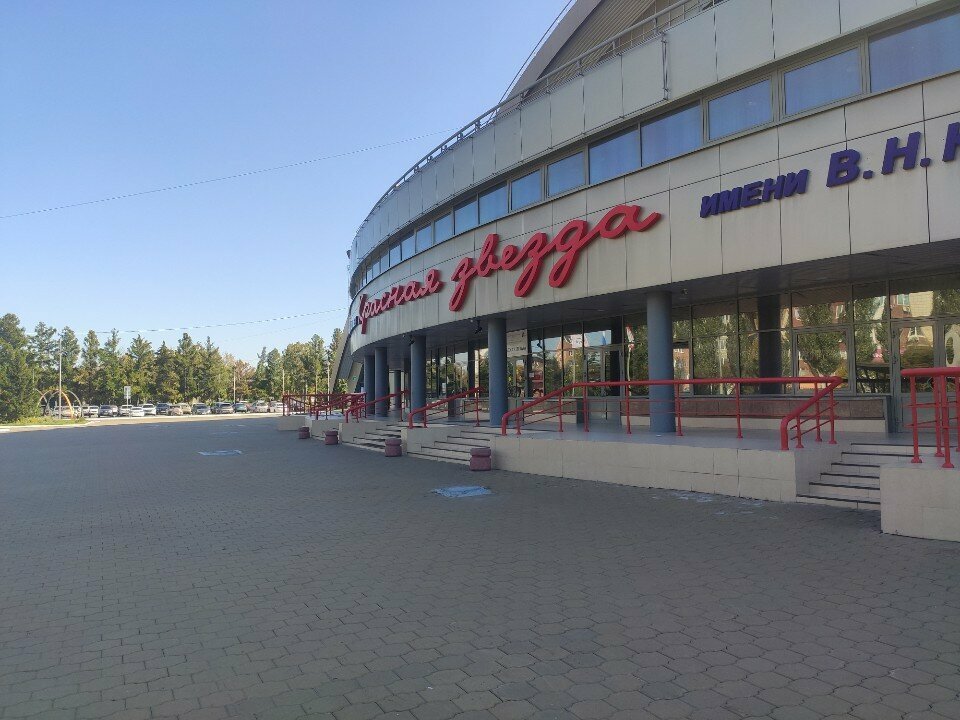 Spor kulüpleri Зенит-Чемпионика, Omsk, foto