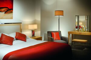 Mövenpick (Beirut), otel  Beyrut'tan