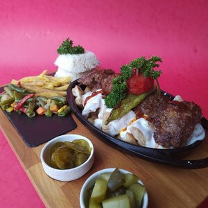 Dante Cafe (Eskişehir, Tepebaşı, Porsuk Bulvarı Sahil Yolu Sok.), kafe  Eskişehir'den