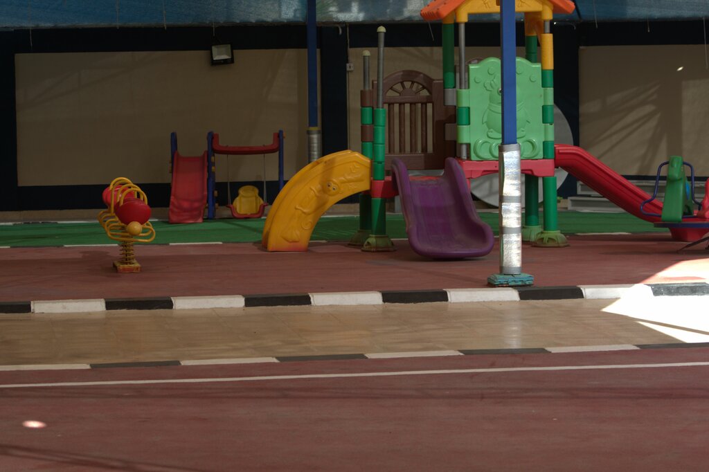 Özel okul Dhahran Buds International School, , foto