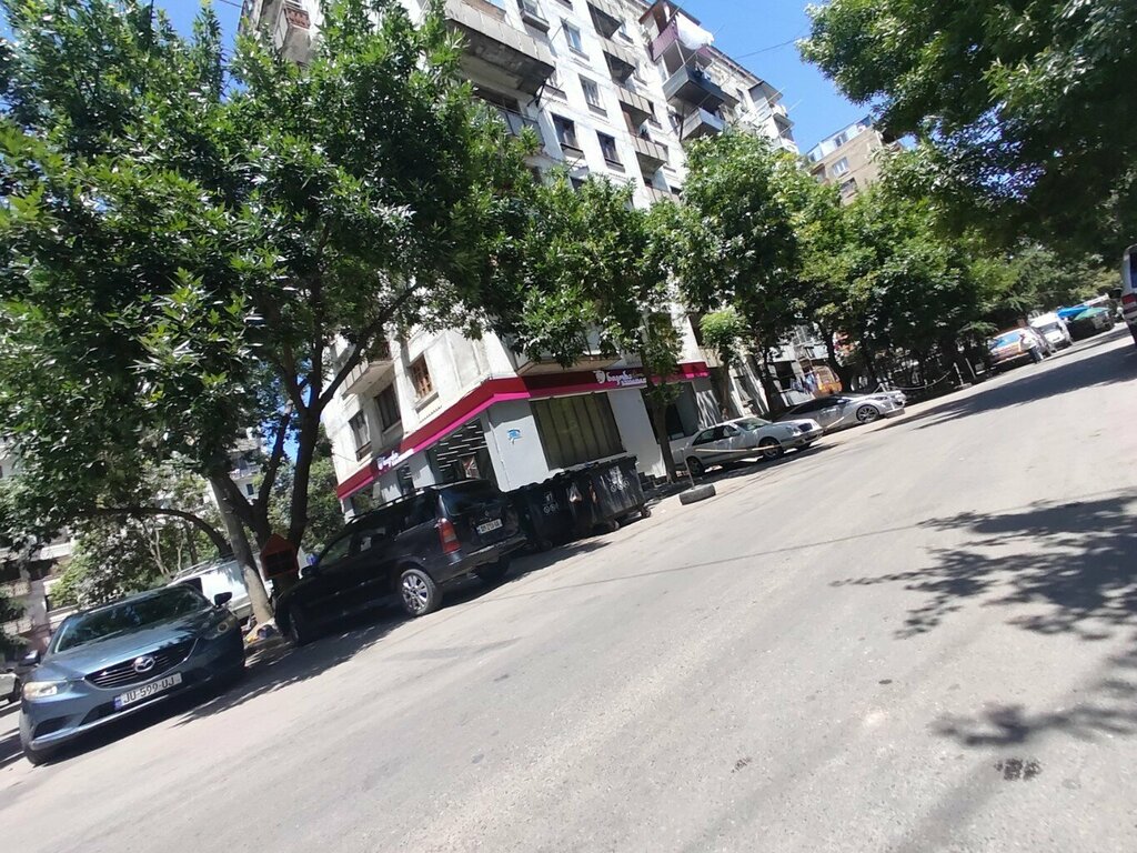 Süpermarket Никора, Tiflis, foto
