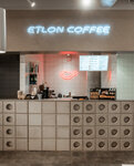Etlon Coffee (Prosvescheniya Avenue No:19), kahve dükkanları  Saint‑Petersburg'dan