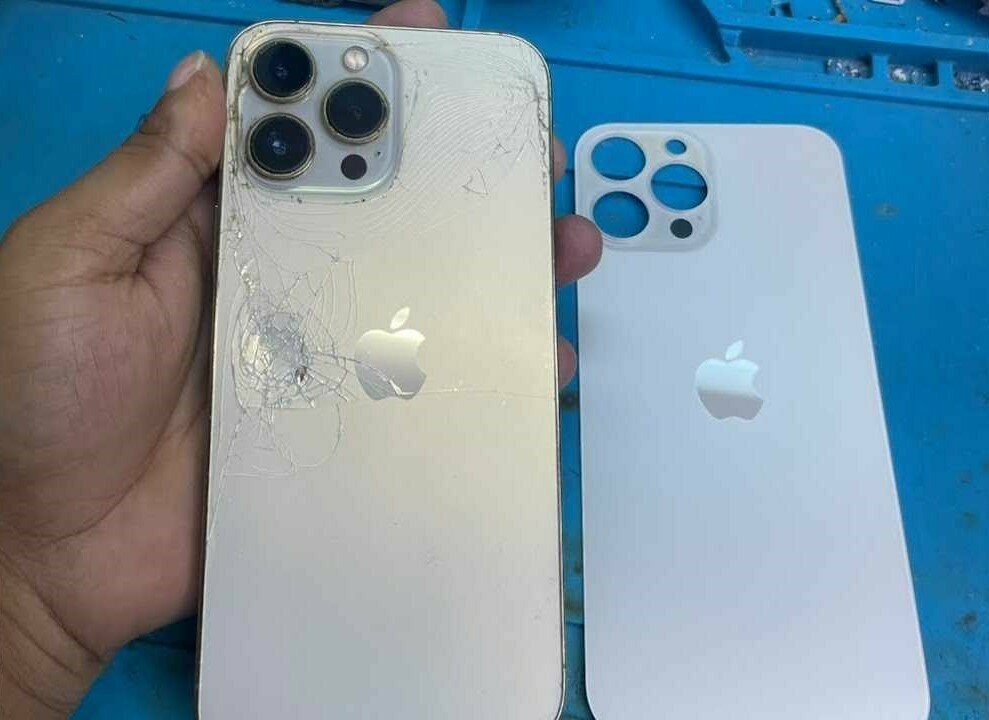 Telefon tamir servisi Ay Hizmet, Tomsk, foto