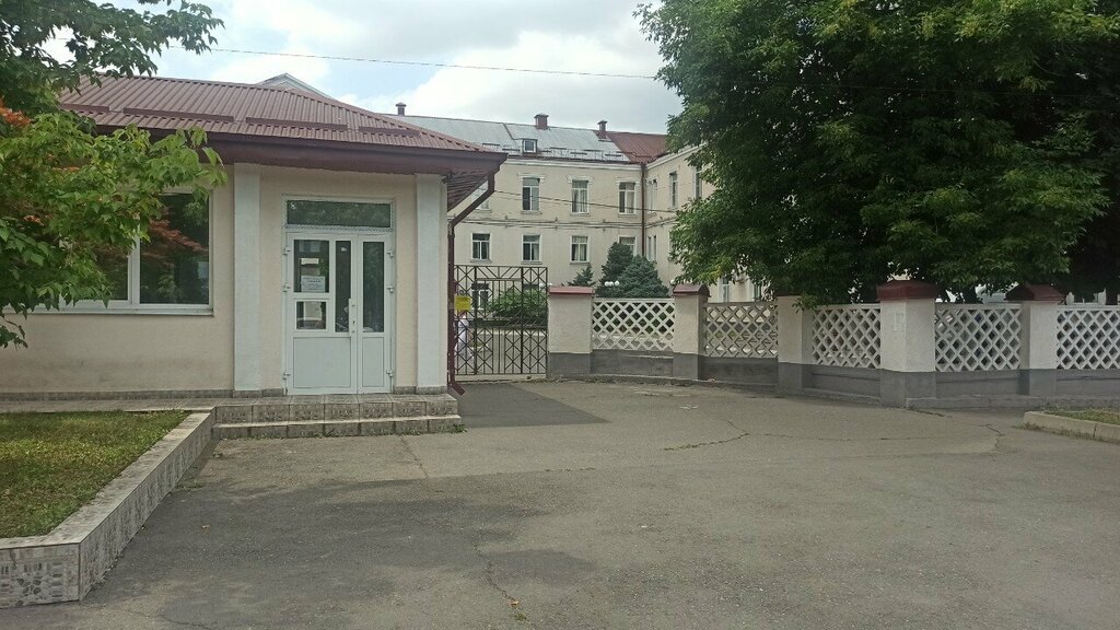 Hastaneler Клиническая больница скорой медицинской помощи, главный корпус, Vladikavkaz, foto