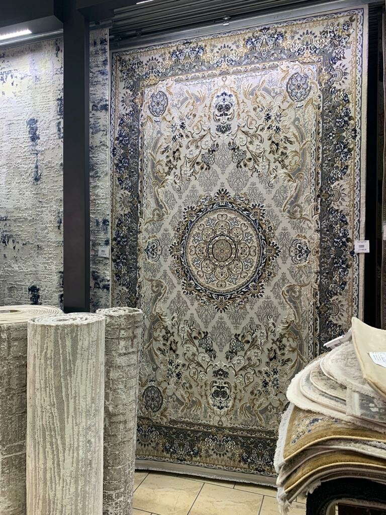 Halı mağazaları Ковры, Budennovsk, foto