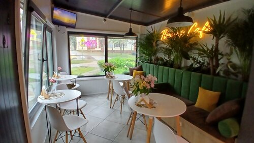 Kafe Cafe Flowers, Zaslavl, foto