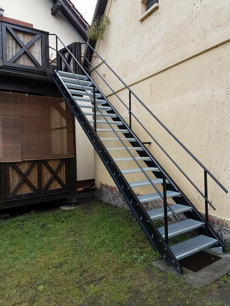 Merdiven ve korkuluklar Otproffi, Alabuğa, foto